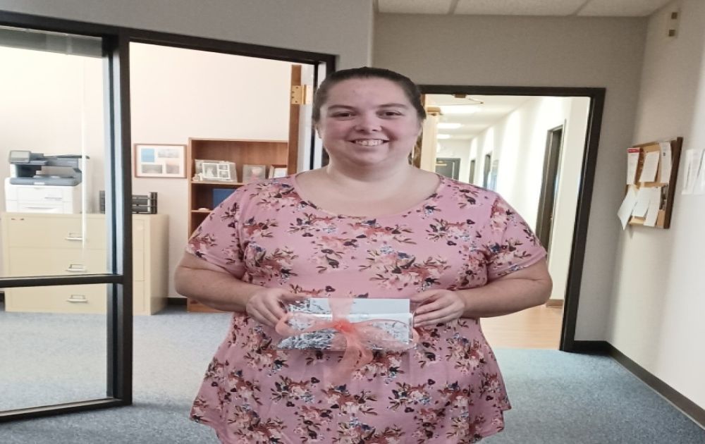 Congratulations to our fifth Healthcare Hero Winner! - Advantage Credit ... Congratulations to our fifth Healthcare Hero Winner! - Advantage Credit ...